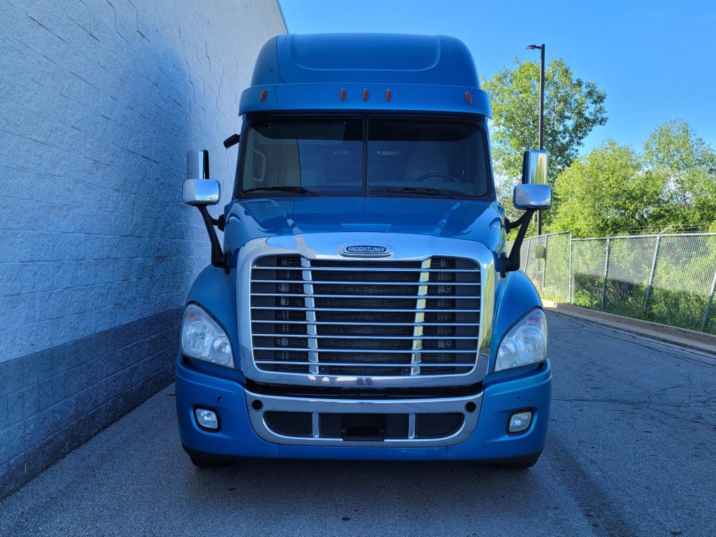 2017 FREIGHTLINER CASCADIA - Lakeside International Trucks