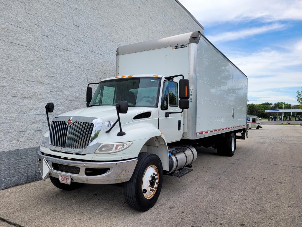 2016 INTERNATIONAL 4300 - Lakeside International Trucks