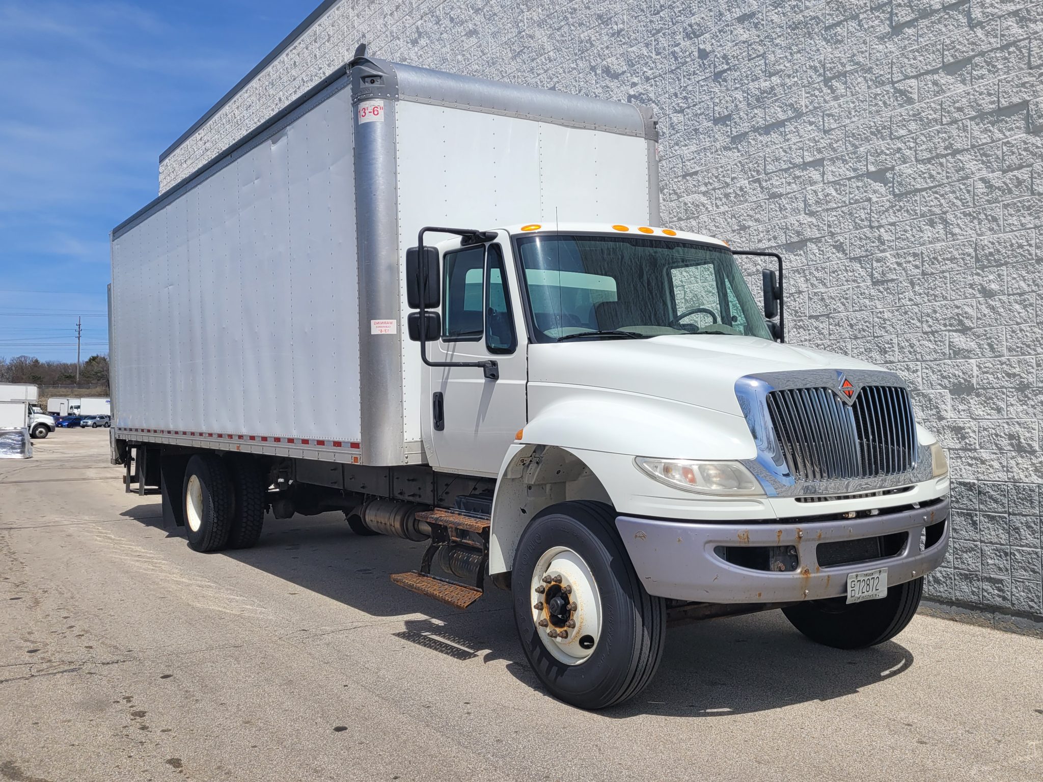 2017 INTERNATIONAL 4300 - Lakeside International Trucks